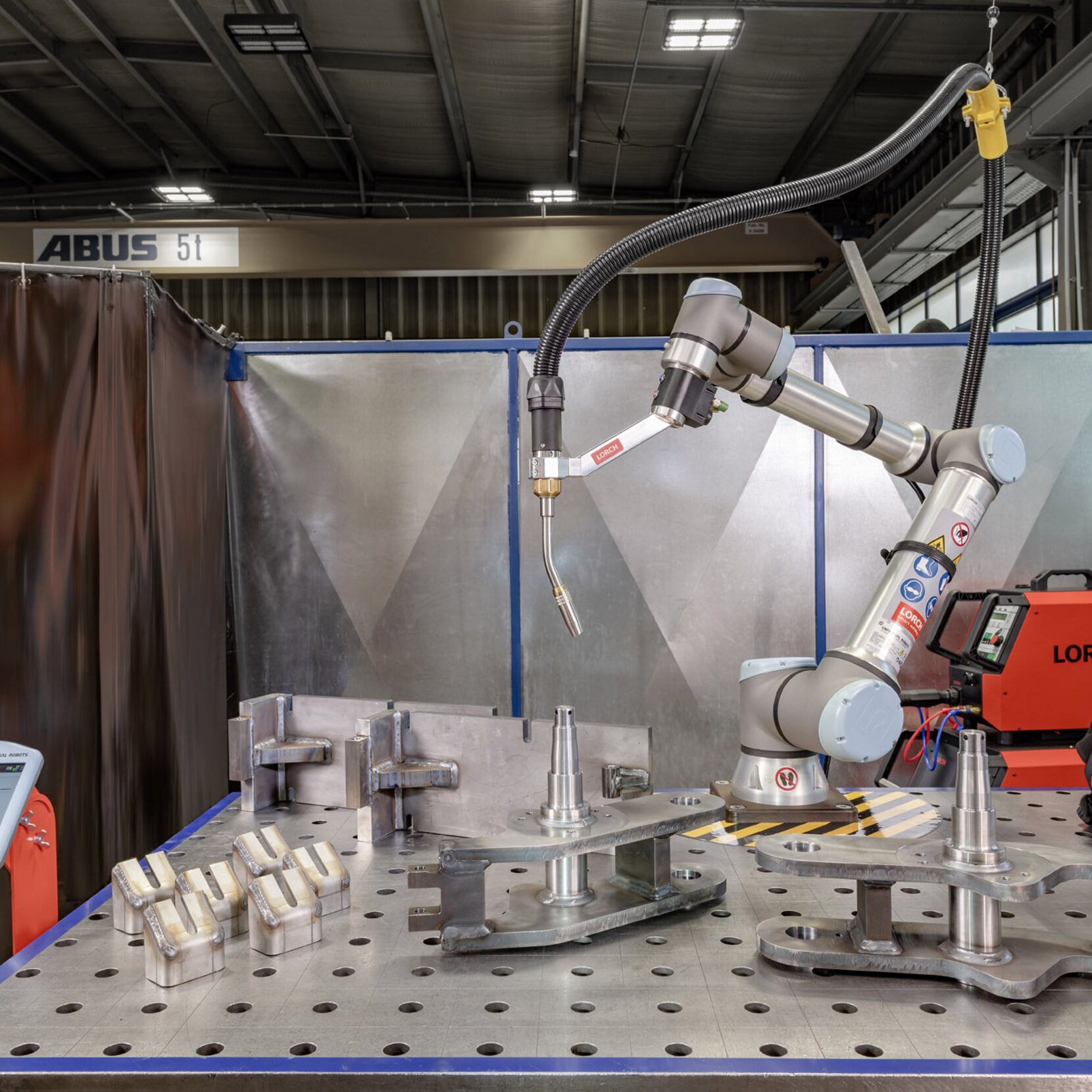 The Lorch Cobot Welding Solutions UR10e MIG-MAG